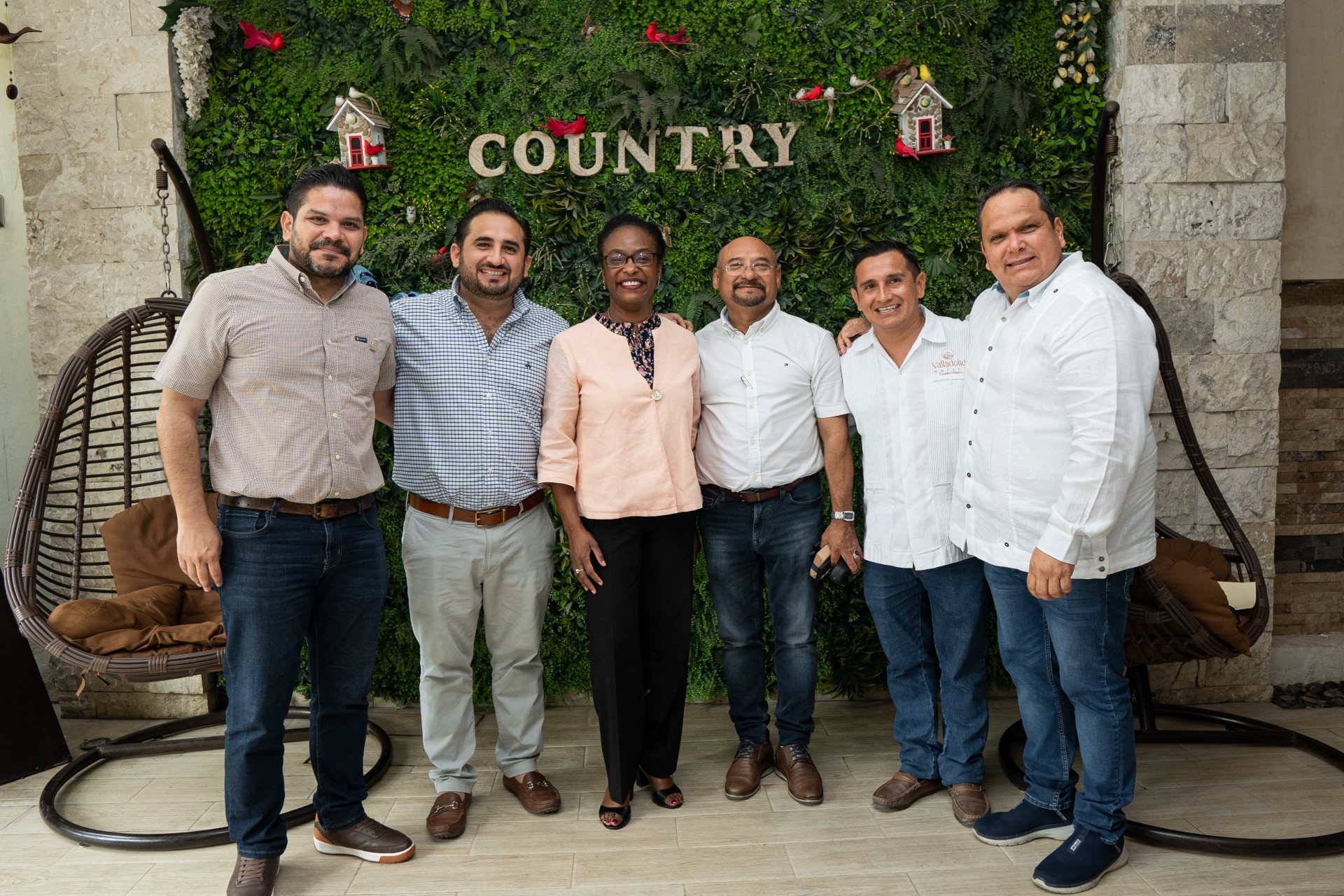 Consejo Empresarial de Valladolid se reúne con la Cónsul General de ...